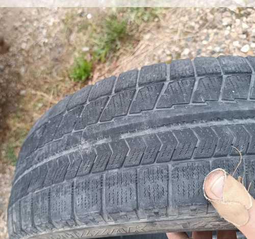 Bridgestone Blizzak Ice 185/65 R15