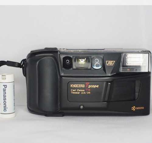 Пленочный фотоаппарат Yashica T3 Kyocera Tscope