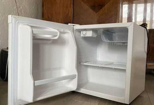 Холодильник Daewoo Electronics FR-051