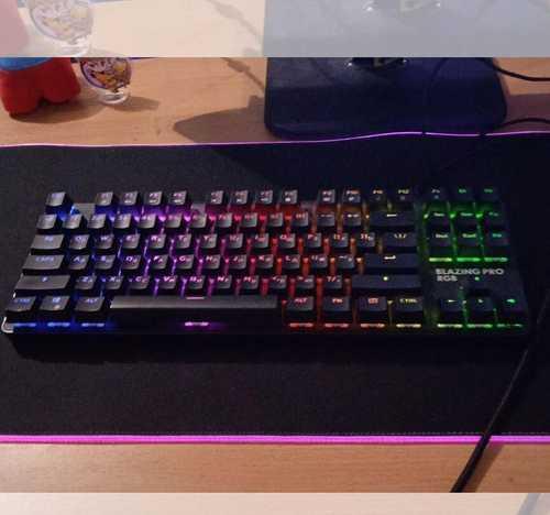 Игровая механическая клавиатура blazing pro rgb