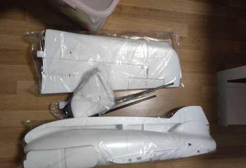 X-UAV Talon Pro 1350mm EPO V-tail KIT новый