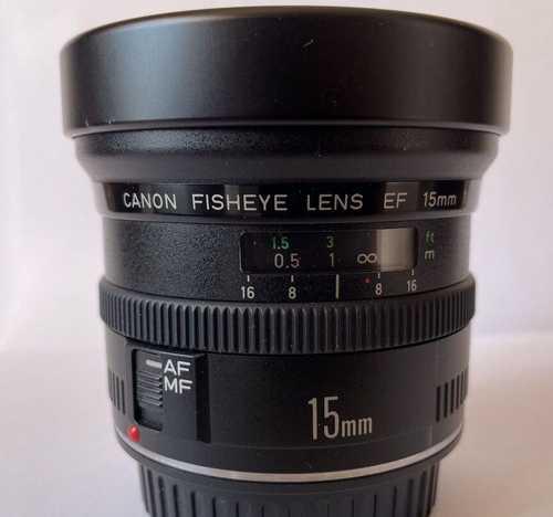 Объектив Canon EF 15mm f/2.8 fisheye рыбий глаз