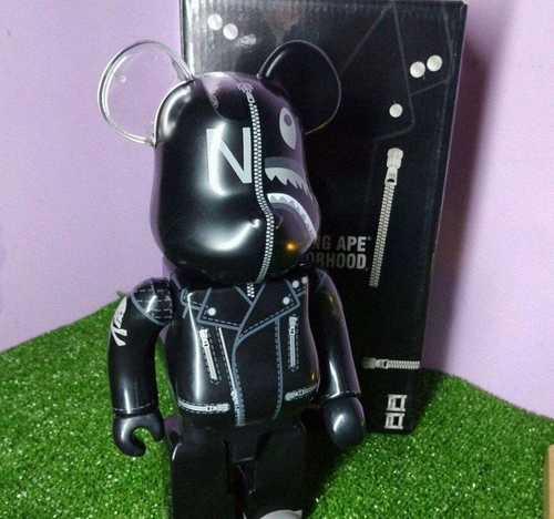 Мишка Bearbrick 28 см