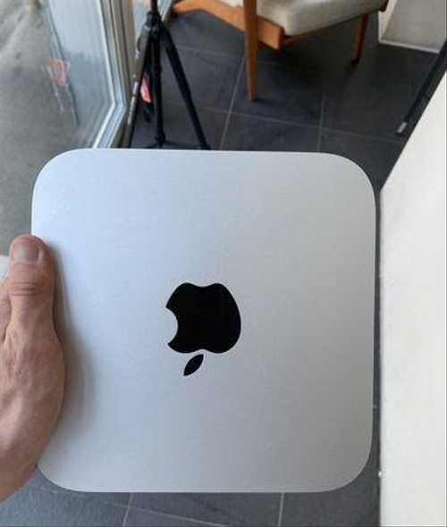 Apple Mac Mini i7 late 2014 16gb ssd 256