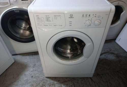 Indesit 4кг 33см узкая стиральная машина бу