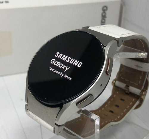 Смарт часы Samsung Galaxy Watch 6 40mm