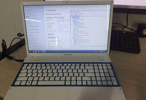 Ноутбук Samsung NP300V5A (бело-синий)