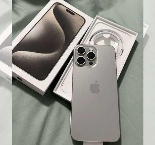 iPhone 15 Pro Max, 256 ГБ