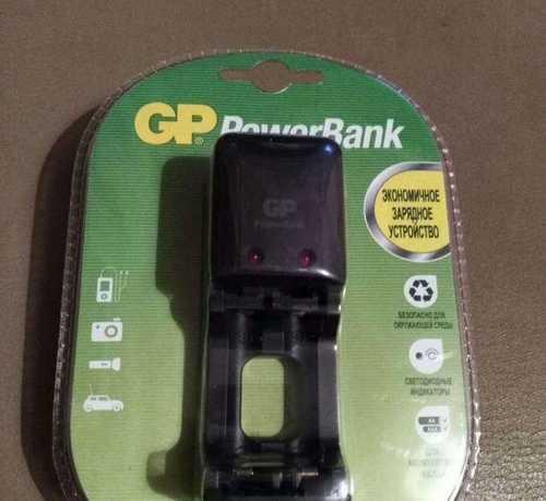 Зарядное устройство GP PowerBank PB330