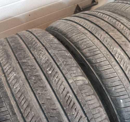 Winrun R330 235/40 R19