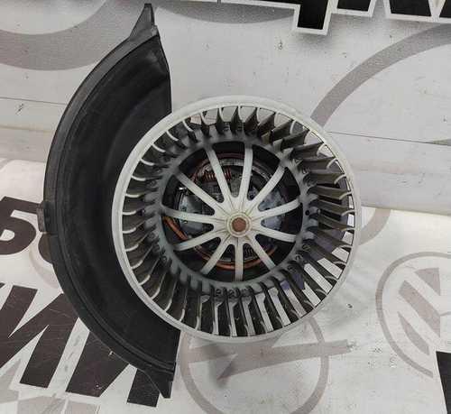 Мотор печки Volkswagen Touareg GP