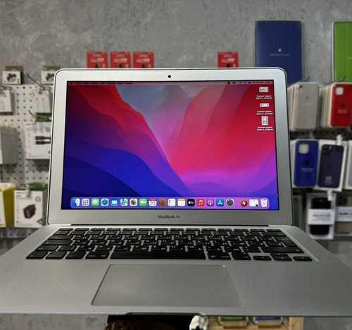 Apple MacBook Air 13, Early 2015 4/128