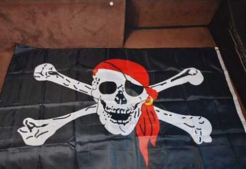 Пиратский флаг и 3 гирлянды