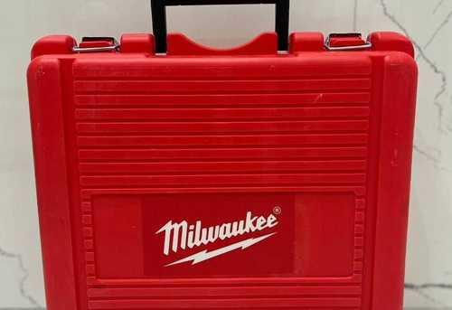 Новый ударный Шуруповерт Milwaukee 36V, 2 акб