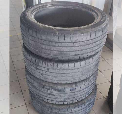 Nexen N Fera RU1 215/55 R18 99V