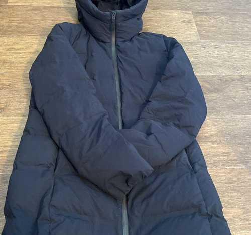 Uniqlo пуховик S