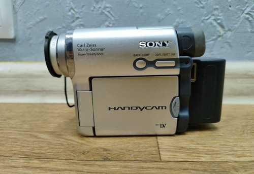 Видеокамера sony handycam