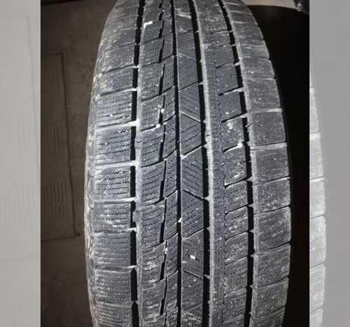 Firemax FM805 235/45 R18 98V