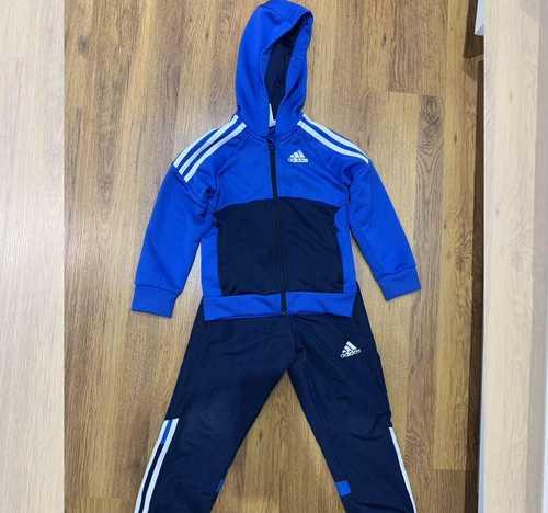 Спортивный костюм adidas детский 110 р-р