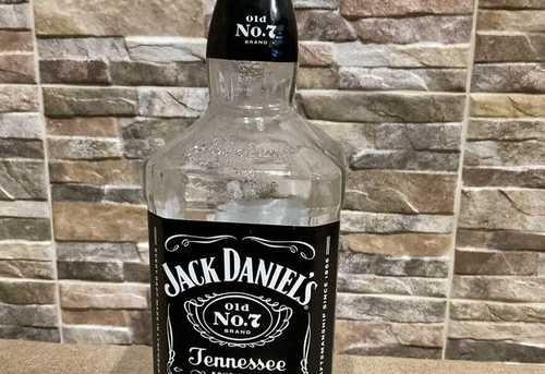 Стеклянная бутылка Jack Daniels