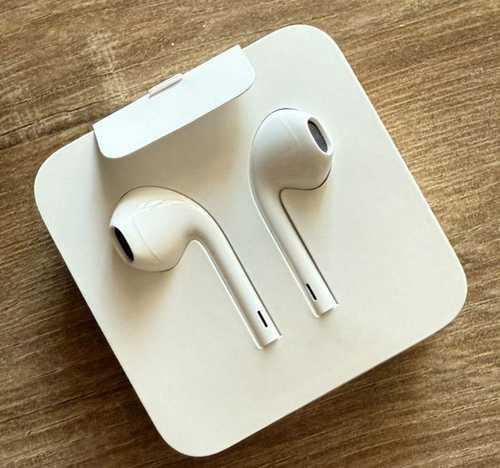 Наушники earpods lightning