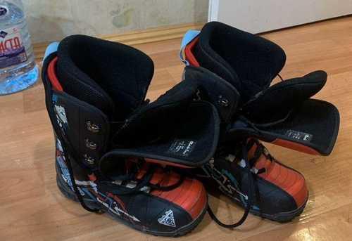 Сноубордические ботинки Black Fire