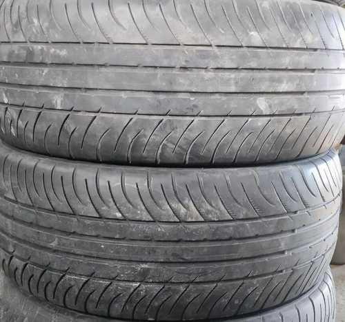 Kumho Ecsta SPT KU31 235/55 R17 103W