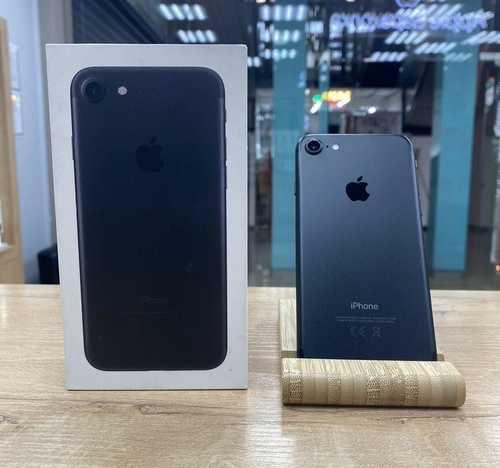 iPhone 7, 32 ГБ