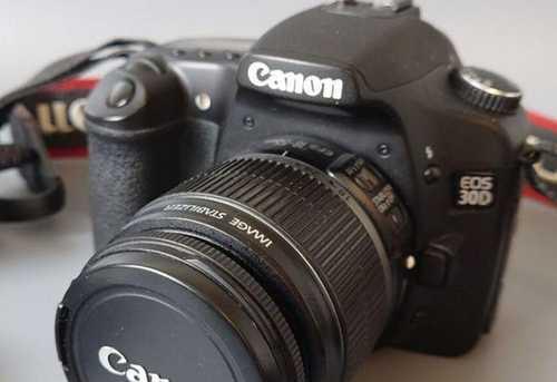 Классный зеркальный фотоаппарат Canon EOS 30D