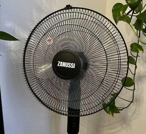 Вентилятор напольный Zanussi ZFF-705