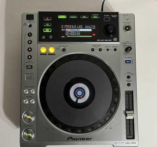 Pioneer CDJ 850