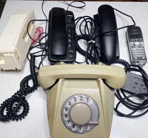Старые телефонные аппараты 5 шт