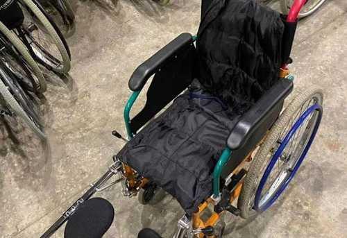 Инвалидная коляска складная детская б/у