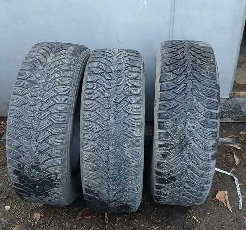 Nordman Nordman 4 215/65 R16