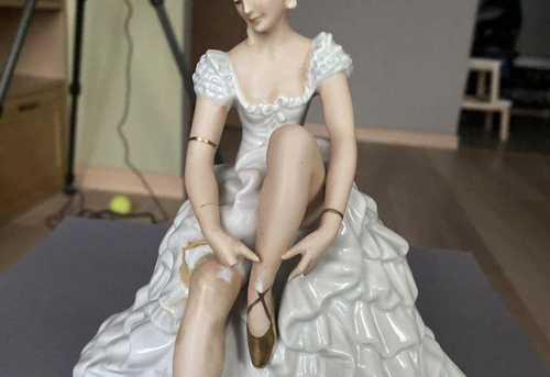 Статуэтка фарфоровая статуэтка Балерина