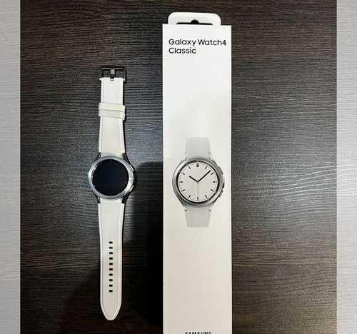 Samsung galaxy watch 4 classic 42mm