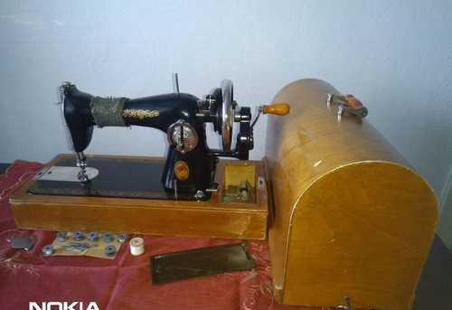 Швейная машина "Подольск" 1957
