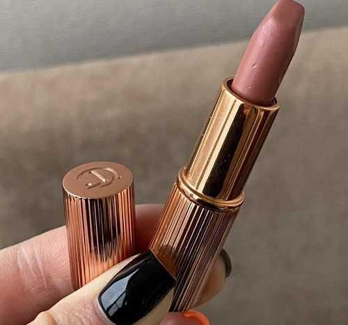 Помада Charlotte Tilbury pillow talk