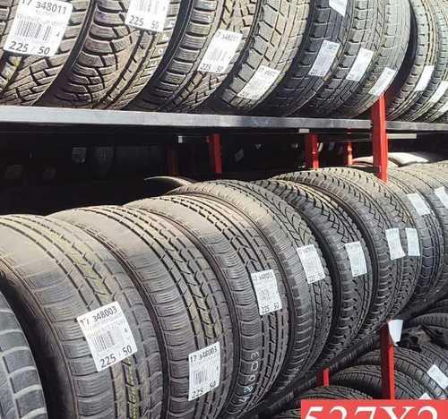 Kumho WinterCraft SUV Ice WS31 235/60 R17 97L