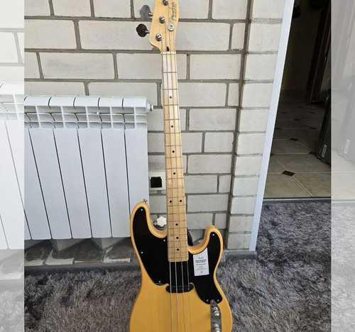 Бас гитара Fender Traditional Precision Bass