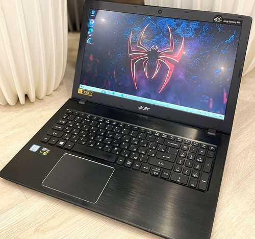 Игровой ноутбук Acer E5-575G