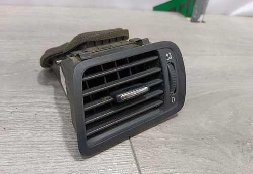 Дефлектор воздуха левый для Volkswagen Passat B6