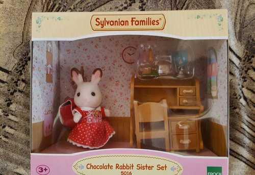 Sylvanian Families Мария с партой