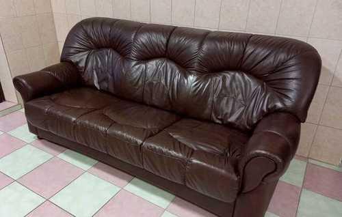 Финский раскладной кожаный диван. В идеале