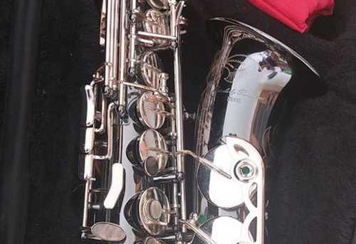Черный лаковый саксофон альт P. Mauriat Duke