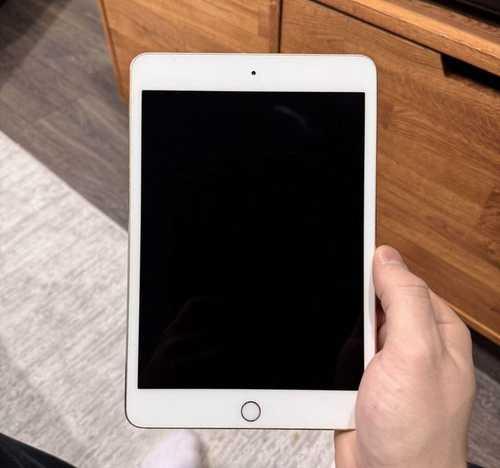 iPad mini 4 32gb