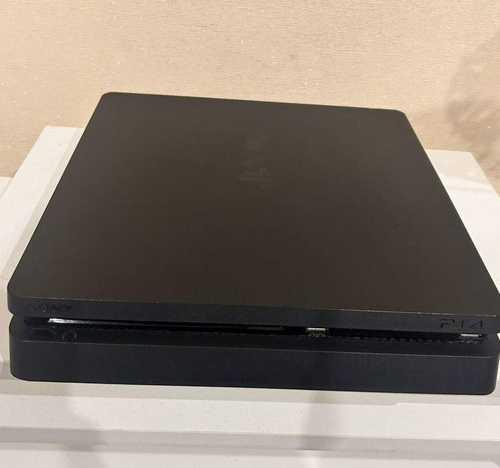 Sony PlayStation 4 Slim, 500 гб, 2 геймпада