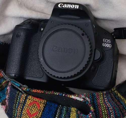 Фотоаппарат Canon eos 600d body под ремонт