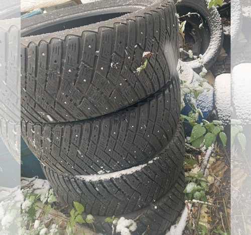 Goodyear UltraGrip Ice 215/55 R17 98T