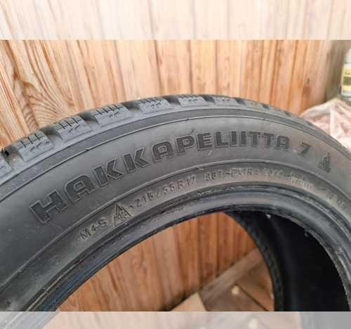 Nokian Tyres Hakkapeliitta 7 215/55 R17